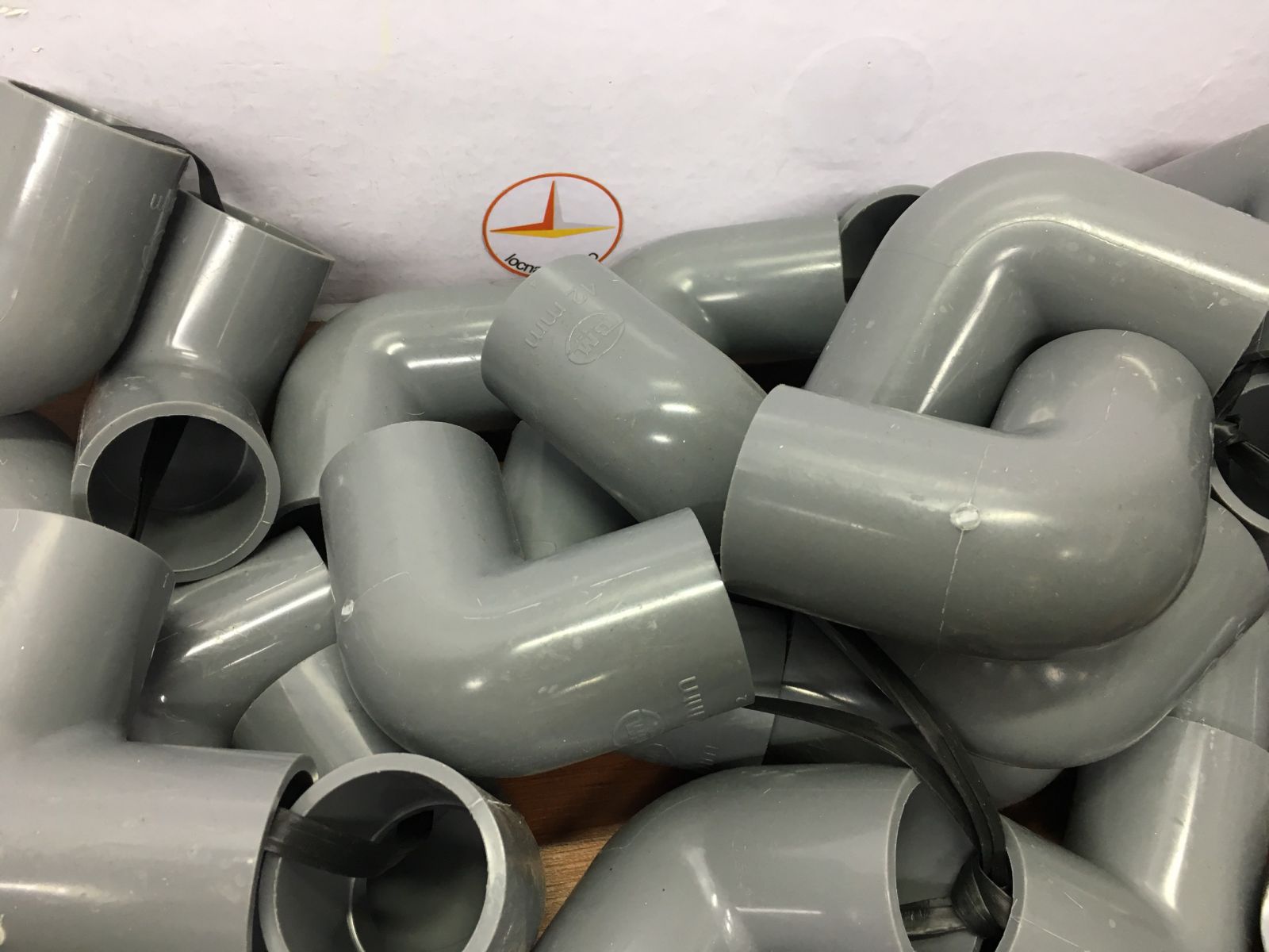 Co 42 nhựa PVC Bình Minh - C42